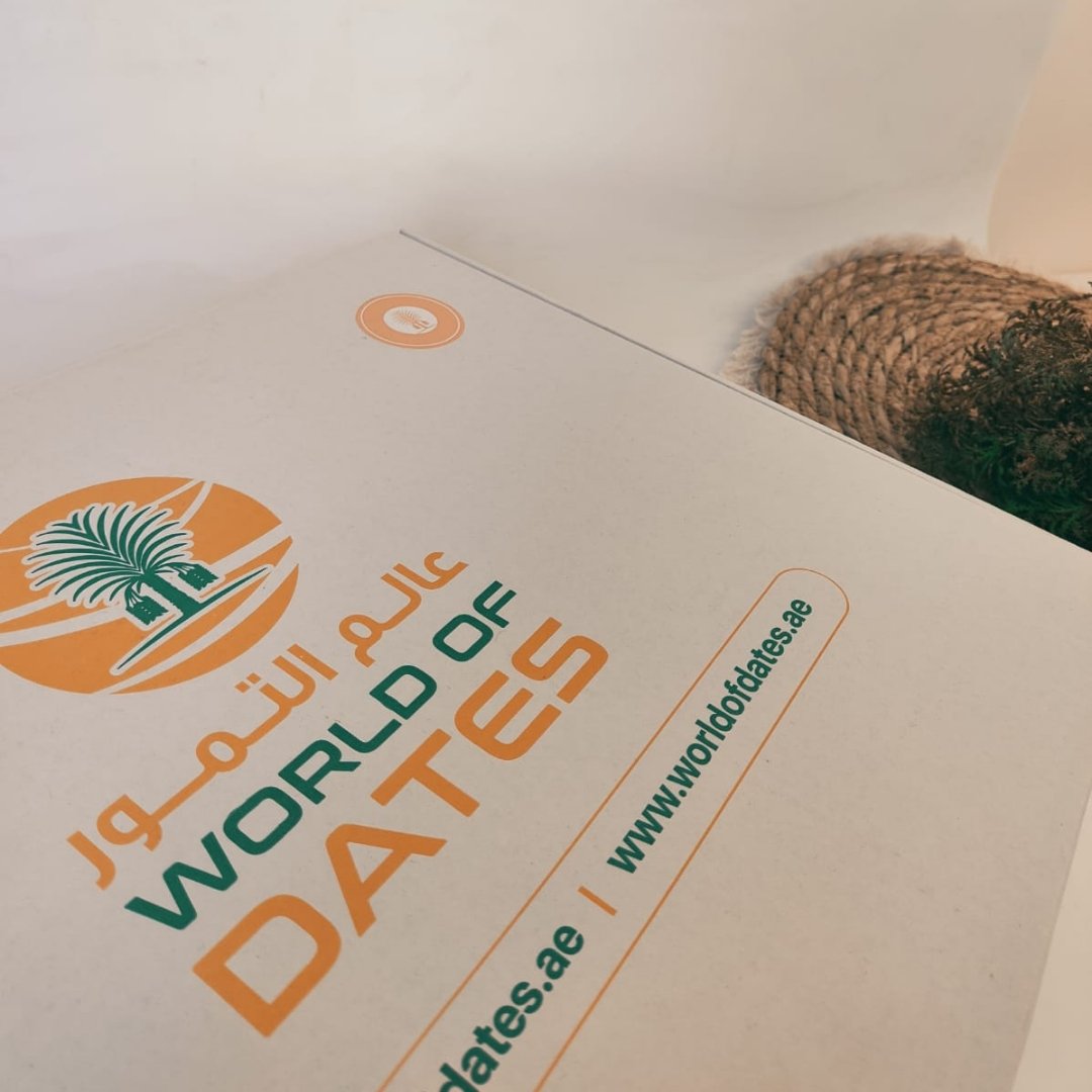 Buy Premium Assorted Dates Gift Box Online in Dubai - World of Dates